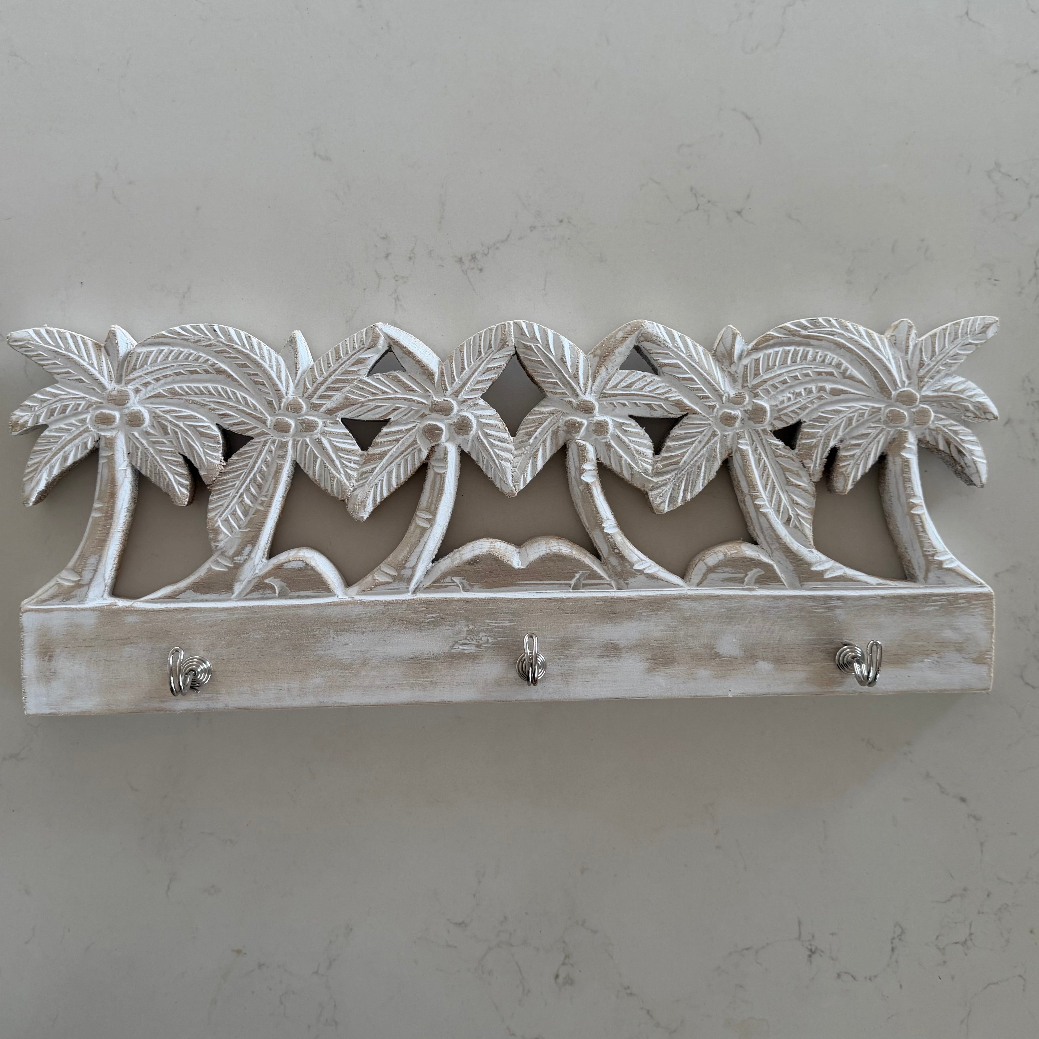Palm Trees Carved Whitewashed Wooden Wall Hook | 3 Hooks – BoHo Dream Aus